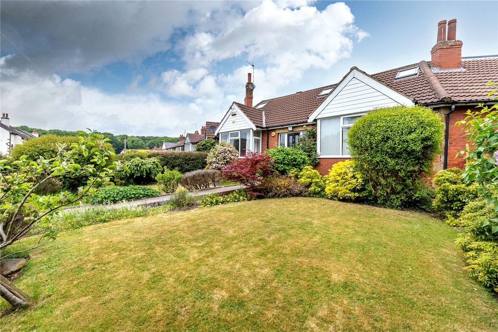 Jackman Drive, Horsforth, Leeds, West... 2 bed bungalow for sale - £385,000