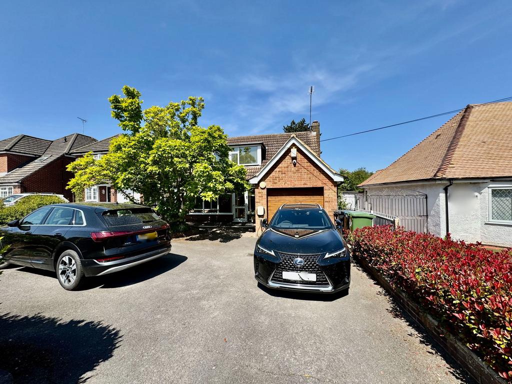 Redbourn Road, Hemel Hempstead HP2 5 bed detached house for sale - £850,000