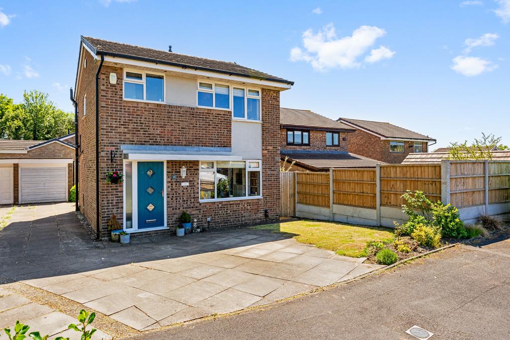 Hilly Croft, Bromley Cross, Bolton, BL7 3 bed detached house for sale ...