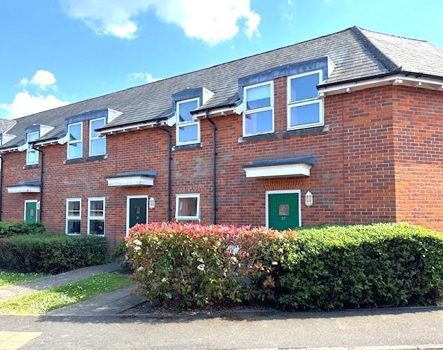 Nightingales, Bishop's Stortford CM23 2 bed apartment for sale - £280,000