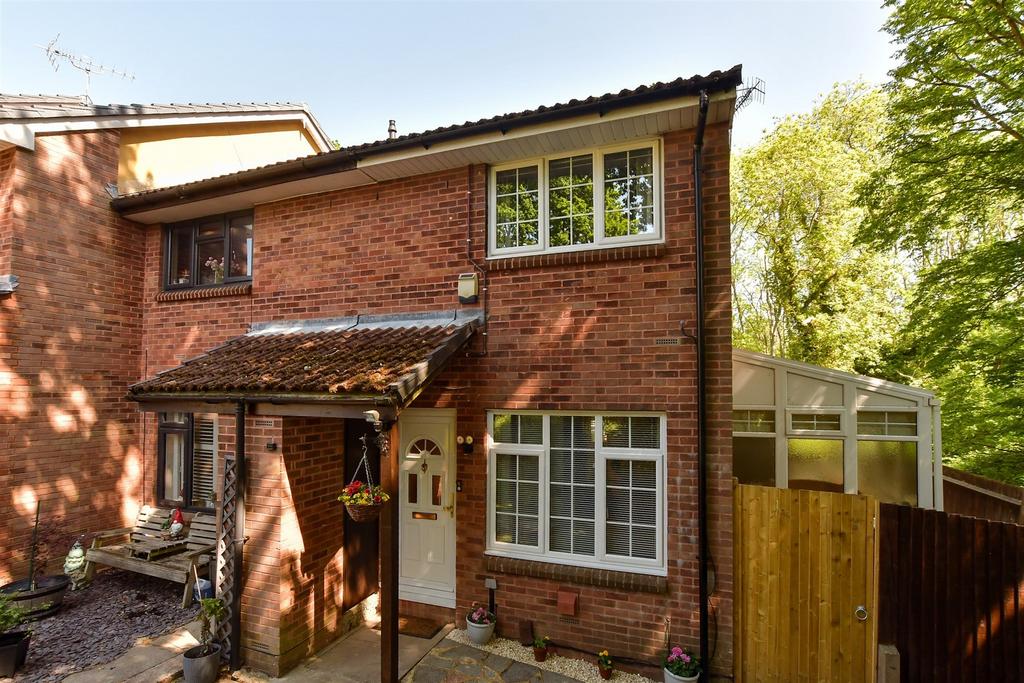 Hoylake Close, Ifield, Crawley, West... 2 bed end of terrace house for ...
