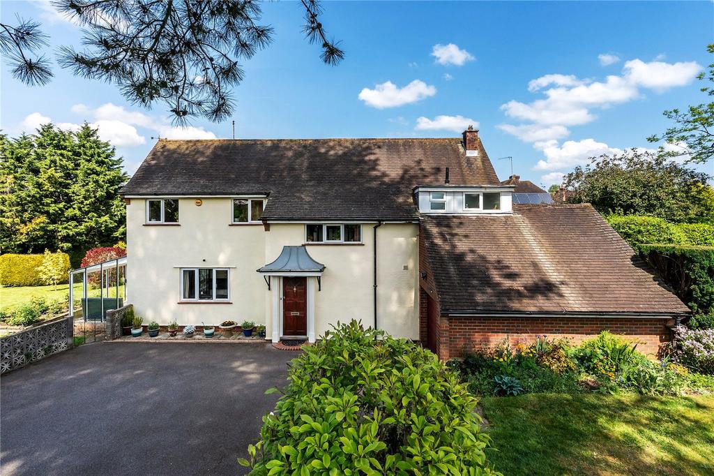 West Hill, Oxted, Surrey, RH8 4 bed detached house for sale - £1,200,000