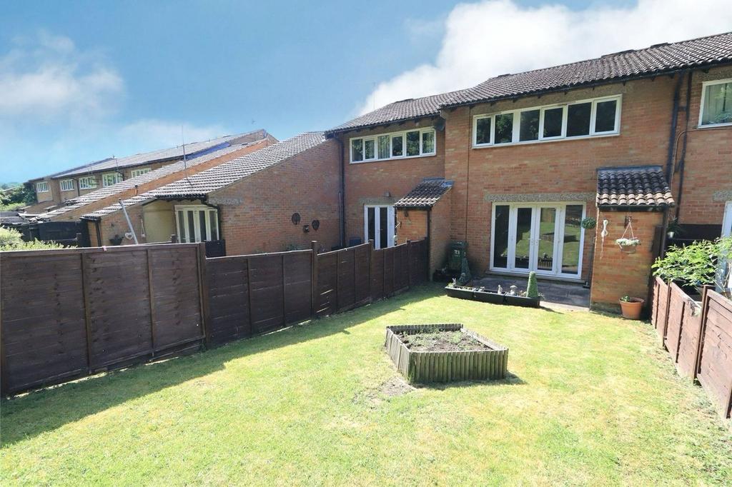 Church Lees, Great Linford, Milton... 4 bed terraced house - £310,000