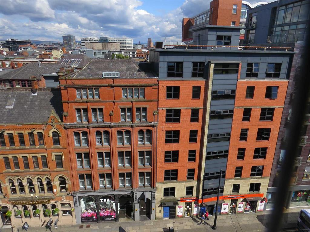 56 High Street, Northern Quarter 2 bed apartment - £1,200 pcm (£277 pw)