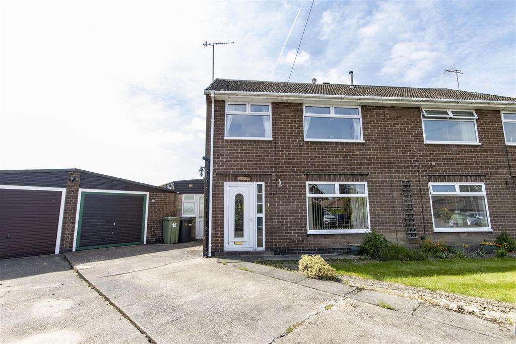 Welwyn Close, Ashgate, Chesterfield 3 bed semi-detached house for sale ...
