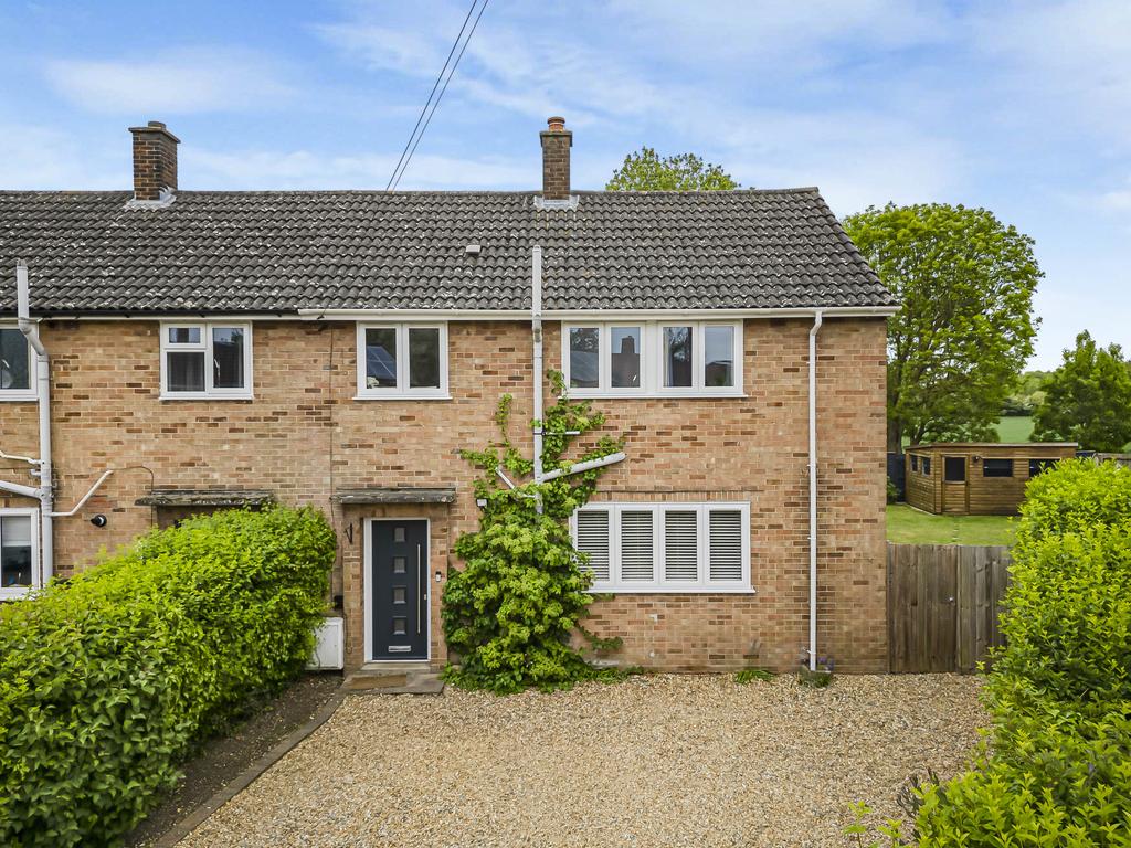 Harston CB22 3 bed semi-detached house - £495,000