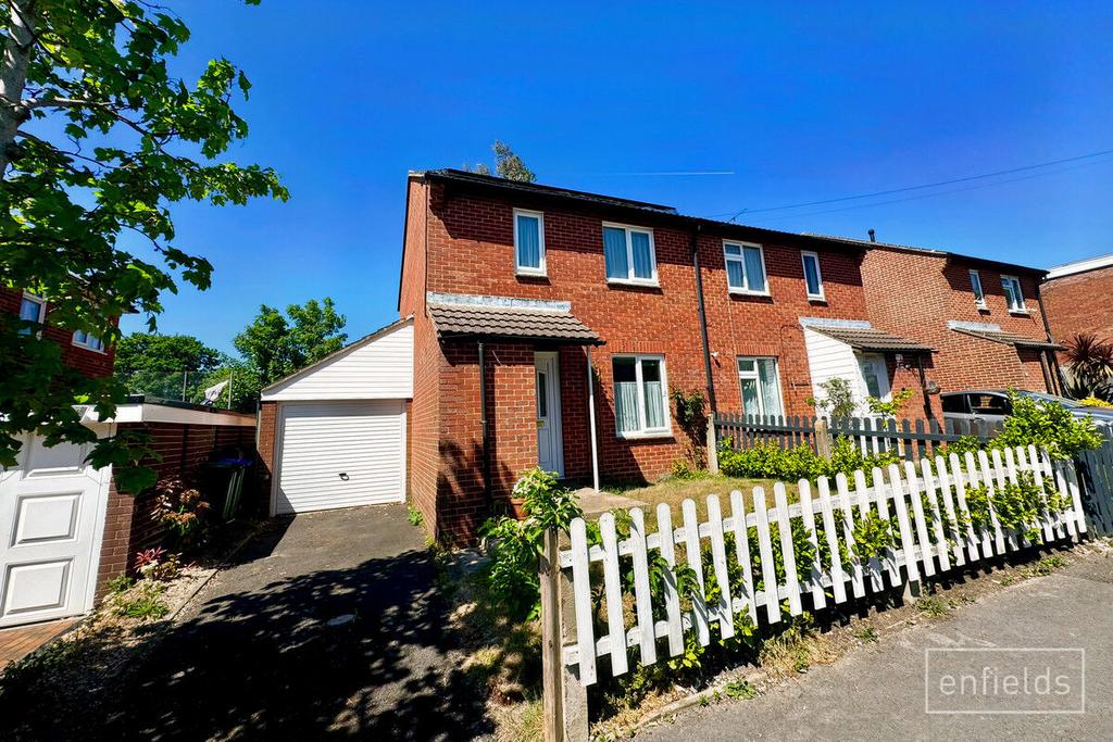 Southampton SO15 3 bed semi-detached house - £270,000