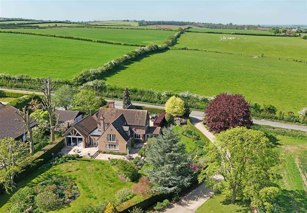 Chearsley Road, Long Crendon 5 bed detached house for sale - £2,000,000