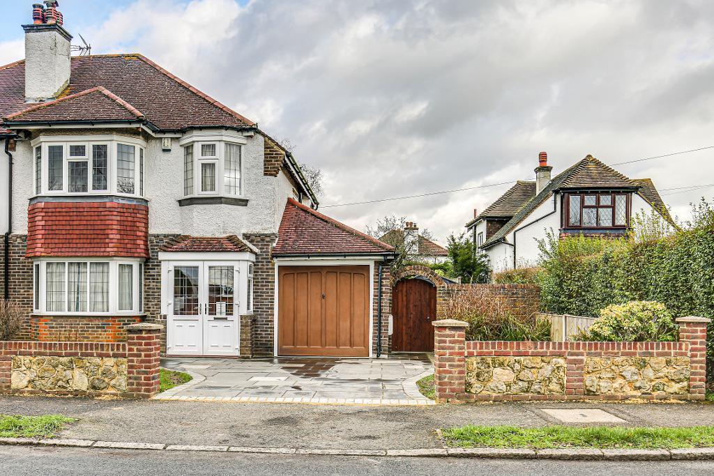 Court Hill, Sanderstead, Surrey, CR2 9ND 3 bed semi-detached house for ...