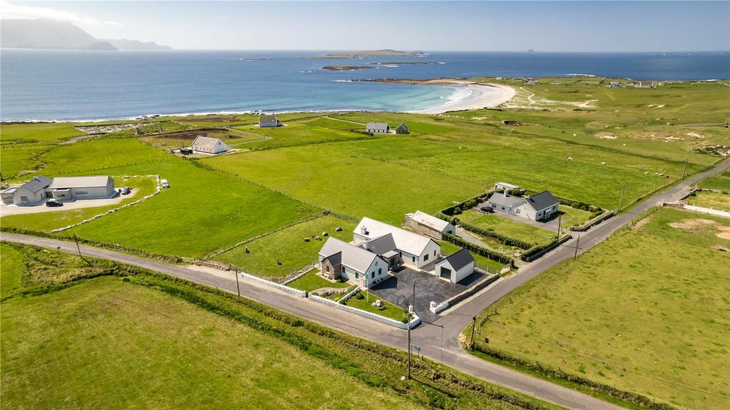 Blacksod, Ballina, Co. Mayo 4 bed detached house - £508,808* (€595,000)