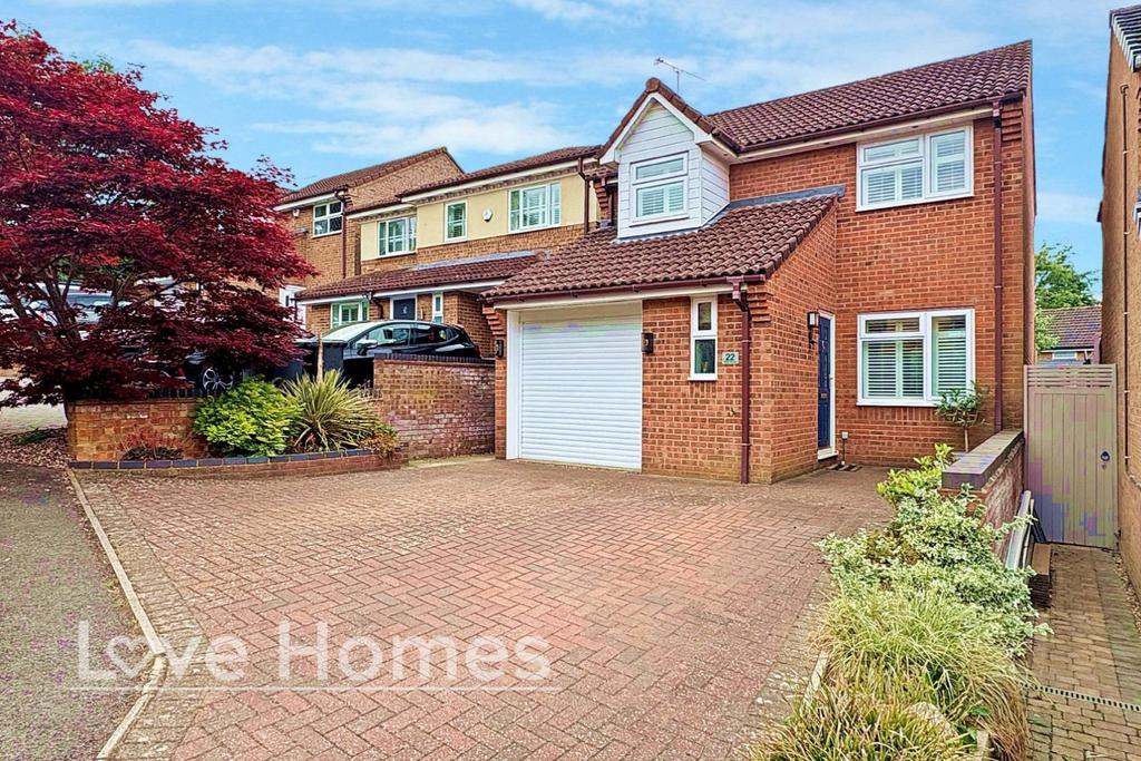 Rushbrook Close, Ampthill 3 bed detached house - £460,000