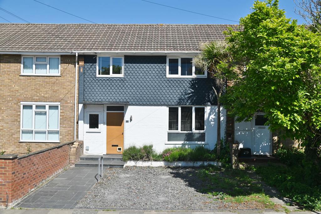 Egerton Road, Twickenham TW2 3 bed terraced house for sale - £675,000