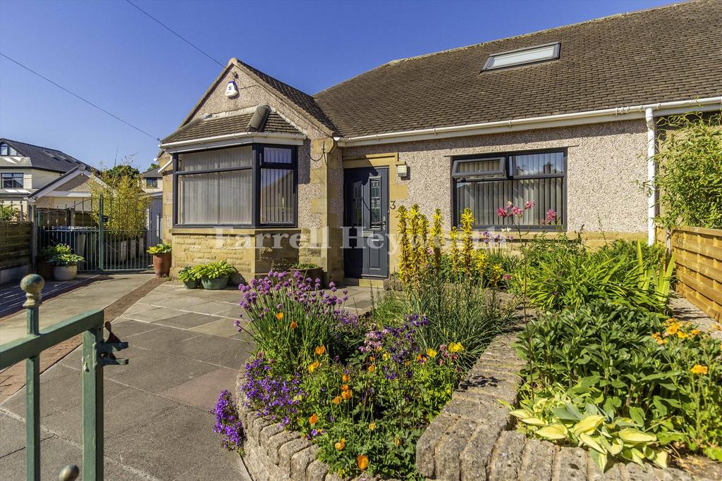 Stainton Grove, Morecambe LA4 2 bed bungalow for sale - £275,000