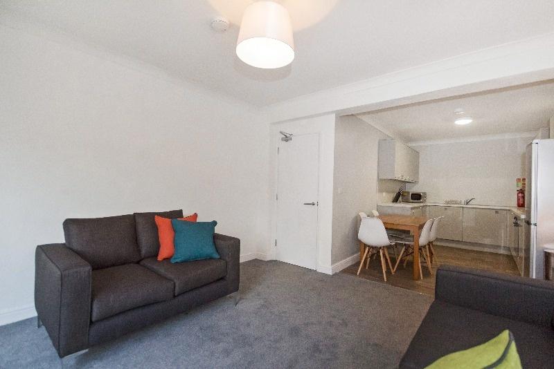 Greystoke Avenue, Bristol BS10 5 bed house - £3,400 pcm (£785 pw)