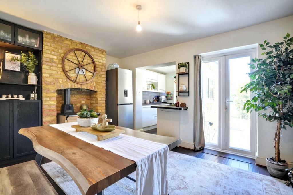 Postley Road, Maidstone, ME15 2 bed terraced house for sale - £280,000