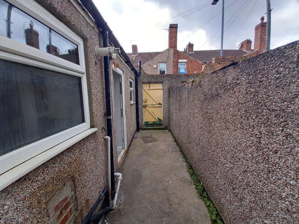 Stainton Street, Middlesbrough 2 bed terraced house to rent - £525 pcm ...