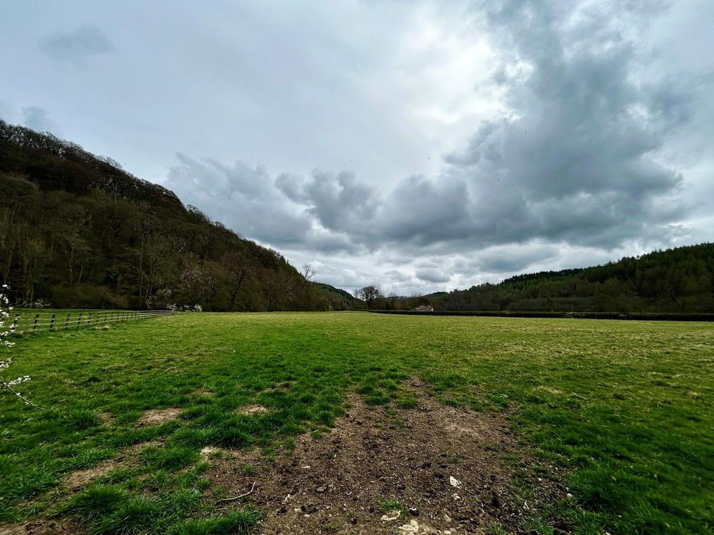 Scawton, Thirsk, YO62 5LB Land - £65,000