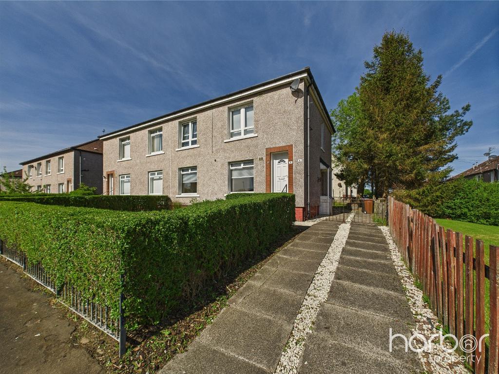 Hallbrae Street, Provanmill, Glasgow... 2 bed ground floor flat - £80,000