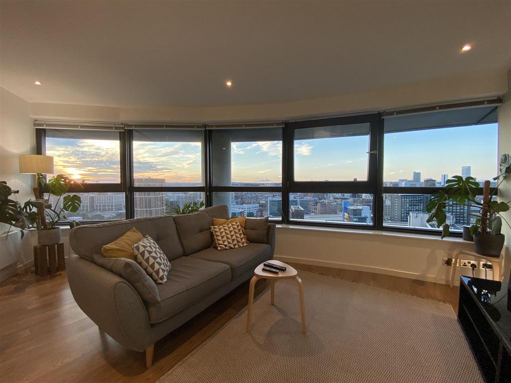 Bridgewater Place, Leeds, West Yorkshire 2 bed flat to rent - £1,300 ...