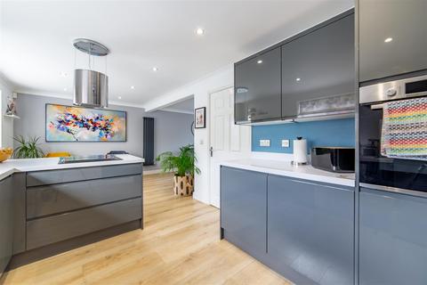 Houses for sale in Newcastle Upon Tyne | OnTheMarket