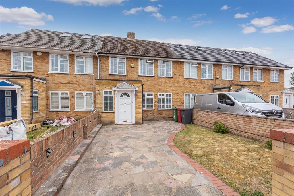 Cippenham Lane, Cippenham 3 bed terraced house for sale - £500,000