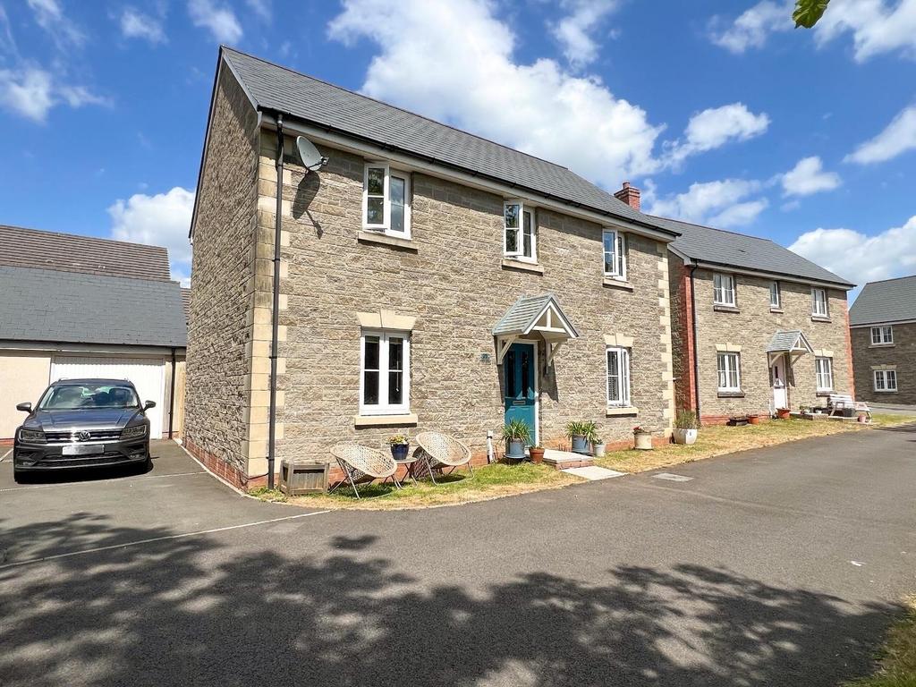 Rhodfa'r Celyn, Coity, Bridgend... 4 bed detached house for sale - £375,000