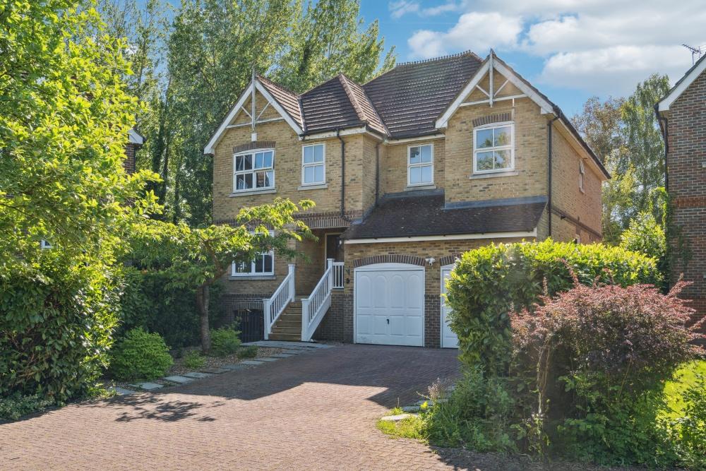 Ray Mill Road East, Maidenhead 5 bed detached house for sale - £1,475,000
