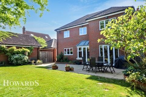 Houses for sale in Long Stratton | OnTheMarket