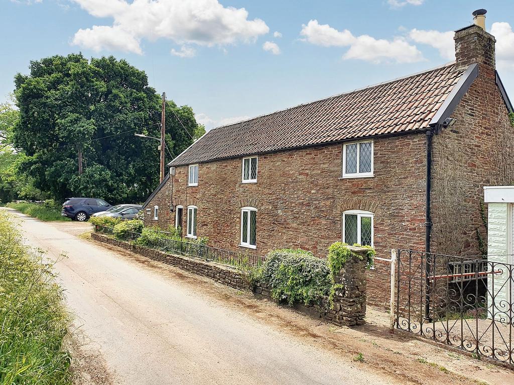 Dyers Lane, Bristol BS37 3 bed detached house for sale - £449,950