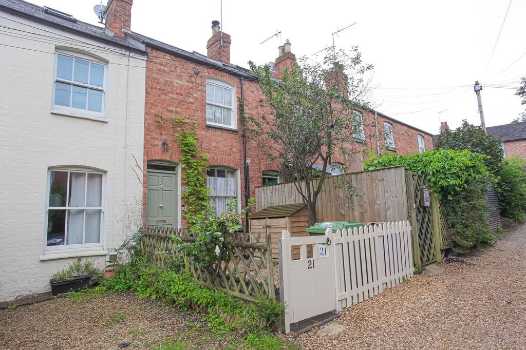 Milton Street, Banbury, OX16 9PL 2 bed terraced house to rent - £1,200 ...