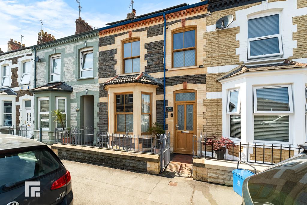 Railway Street, Splott, Cardiff 3 bed terraced house for sale - £260,000