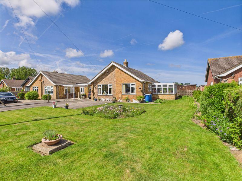Rose Bank, Thurlby Road, Bilsby, Alford 2 bed detached bungalow for ...