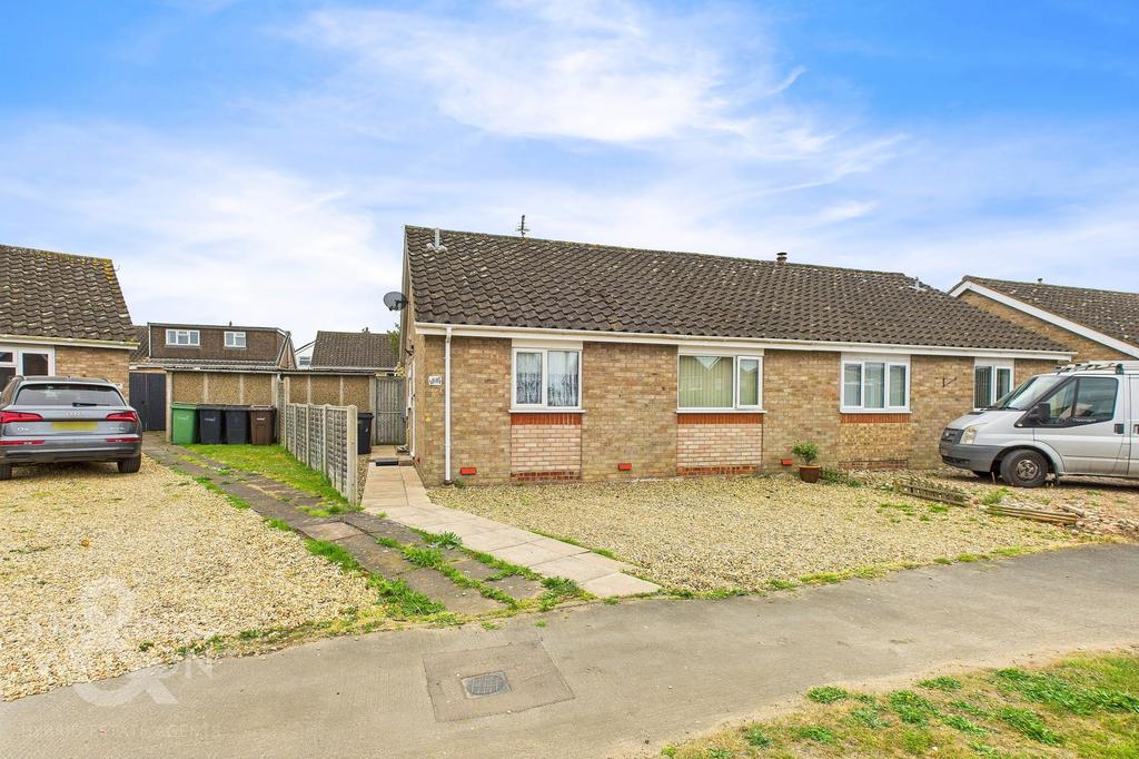 Rectory Road, Dickleburgh, Diss 2 bed semi-detached bungalow for sale ...