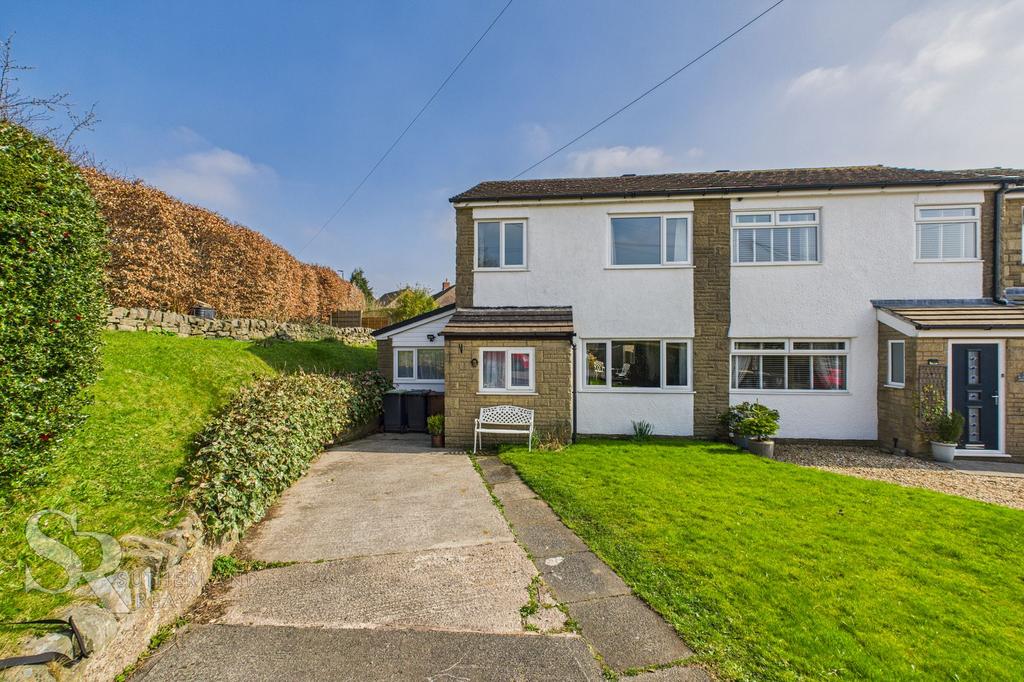 Eaves Knoll Road, New Mills, SK22 4 bed detached house for sale - £340,000