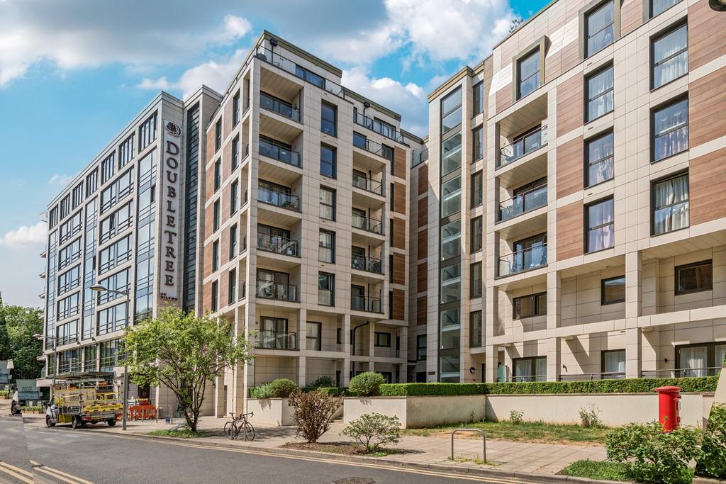 Skerne Road, Kingston Upon Thames... 1 bed flat to rent - £1,995 pcm (£ ...