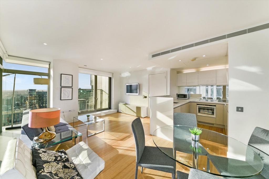 Pan Peninsula Square, London, E14 2 bed flat to rent - £2,925 pcm (£675 pw)