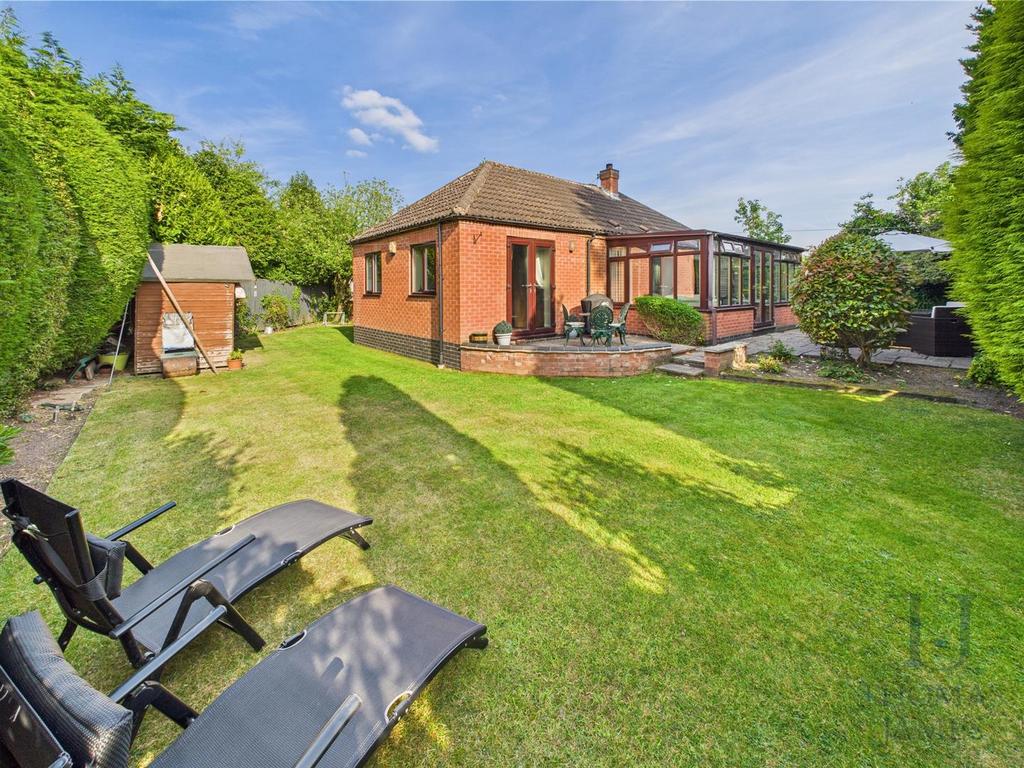 Elms Close, Ruddington, Nottingham 4 bed detached bungalow for sale - £ ...