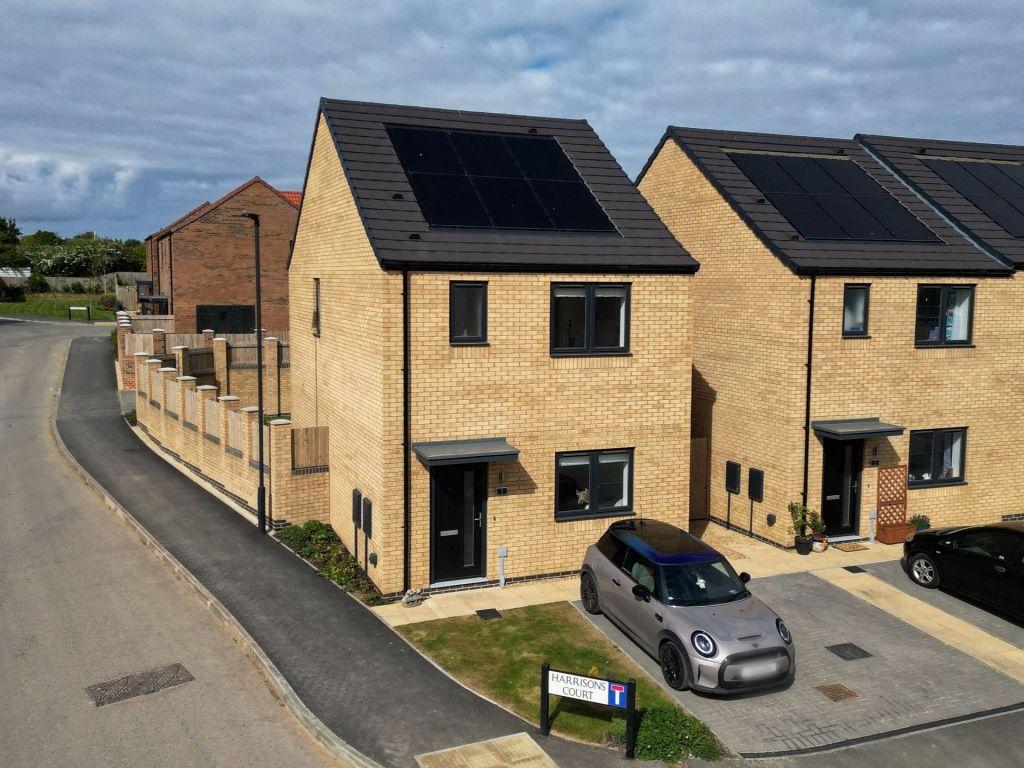 1 Harrisons Court, Whitby 3 bed detached house - £280,000