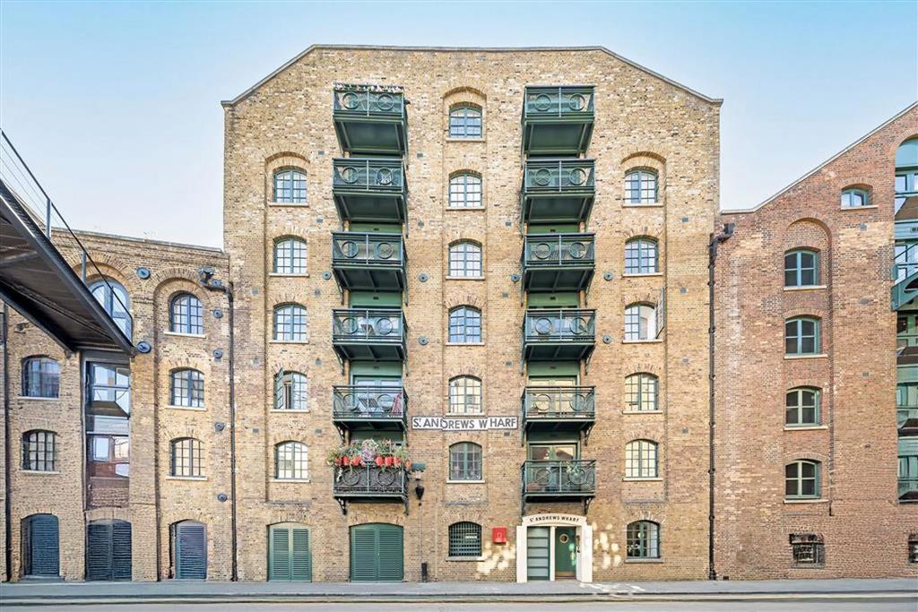 Shad Thames, London SE1 1 bed flat to rent - £2,100 pcm (£485 pw)