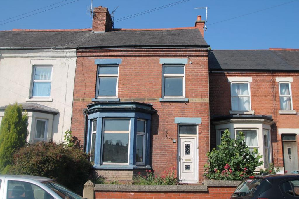 Victoria Road, Wrexham LL13 3 bed terraced house - £100,000