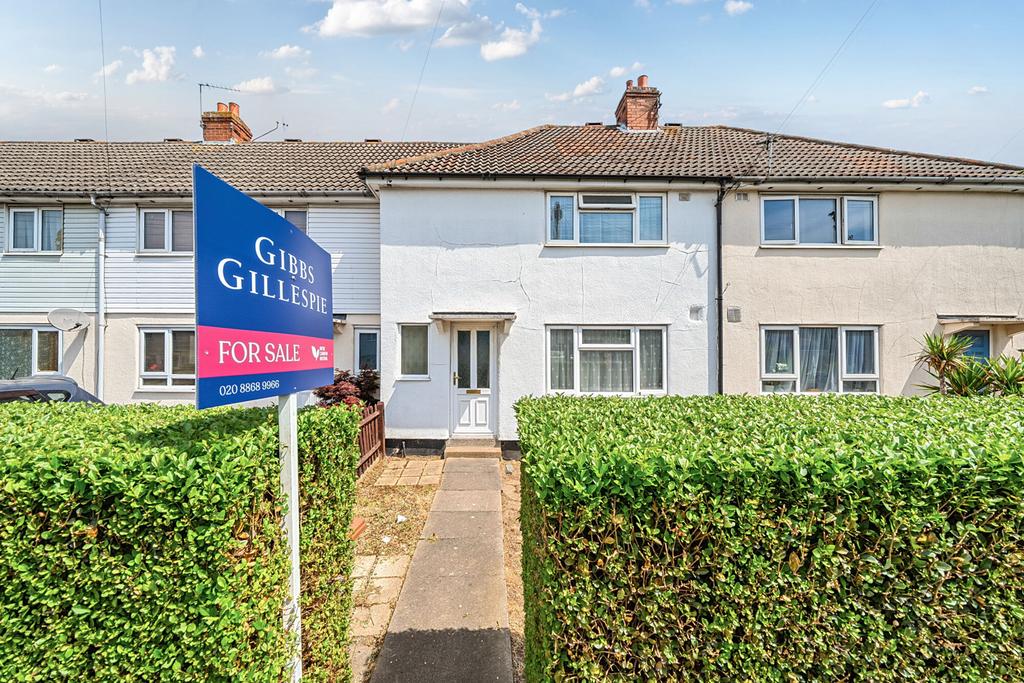 Kings Road, Harrow 3 bed terraced house for sale - £450,000