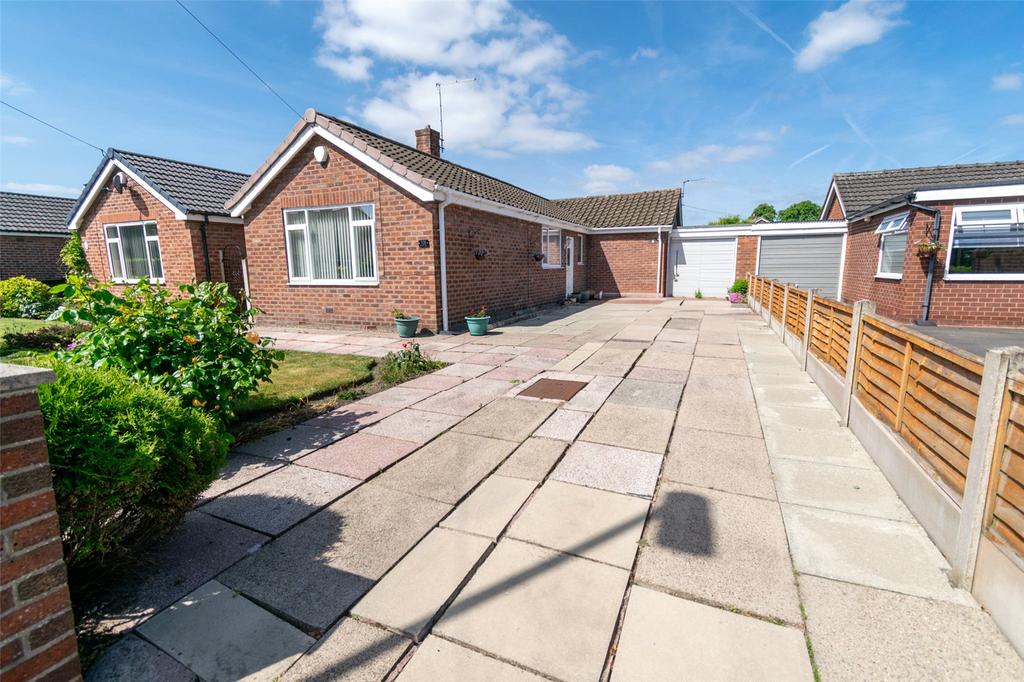 Sutton Lane, Middlewich 2 bed bungalow - £275,000