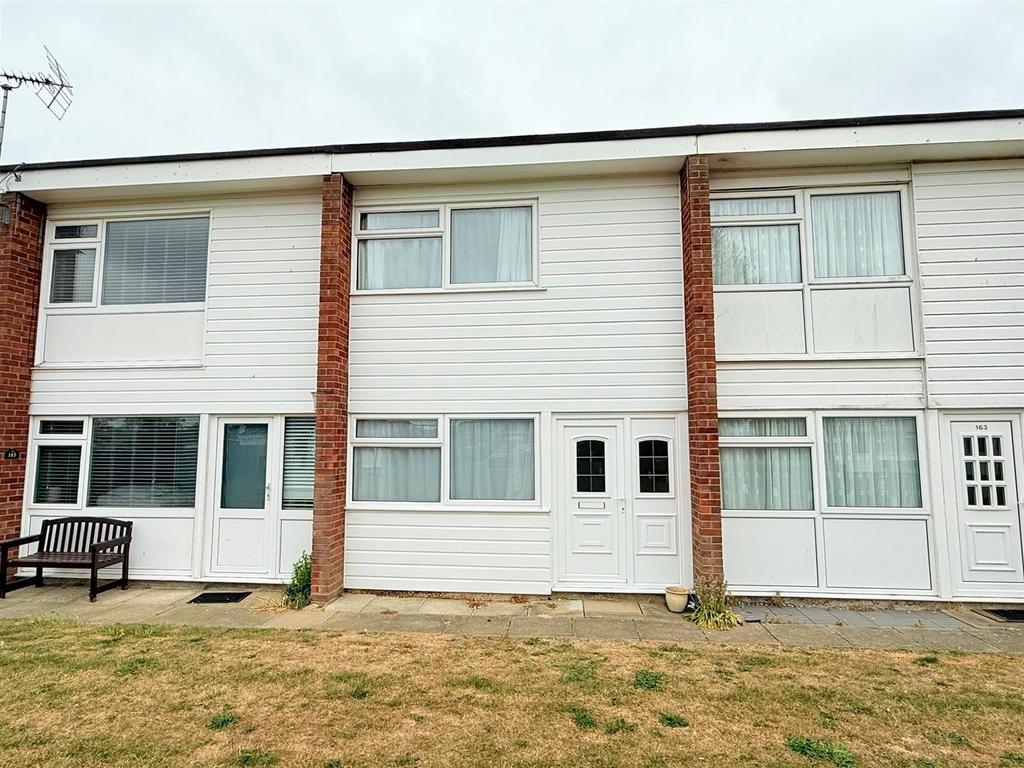 Beach Road, Scratby 3 bed chalet for sale - £39,950