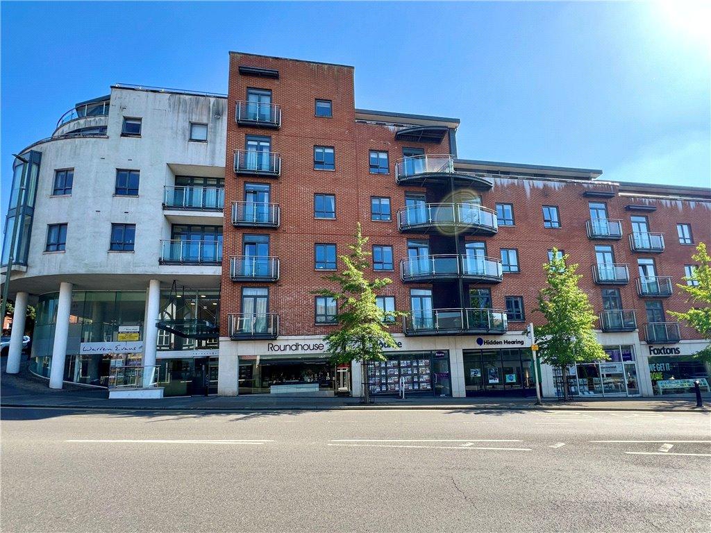 Trinity Gate, Epsom Road, Guildford... 2 bed apartment for sale - £515,000
