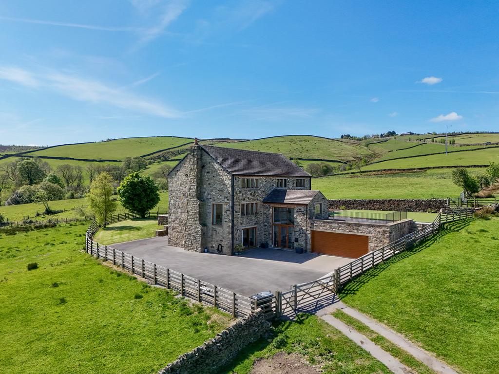 Moorgate Road, Barnoldswick, BB18 4 bed detached house for sale - £939,950