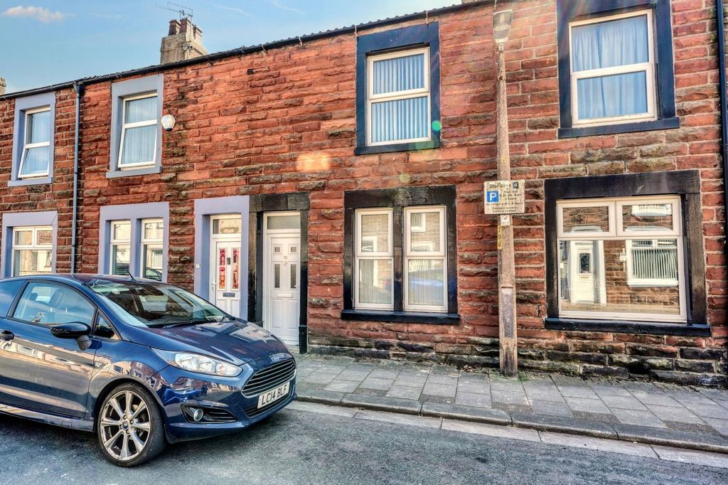 Cumberland Street, Workington CA14 2 bed terraced house for sale - £70,000