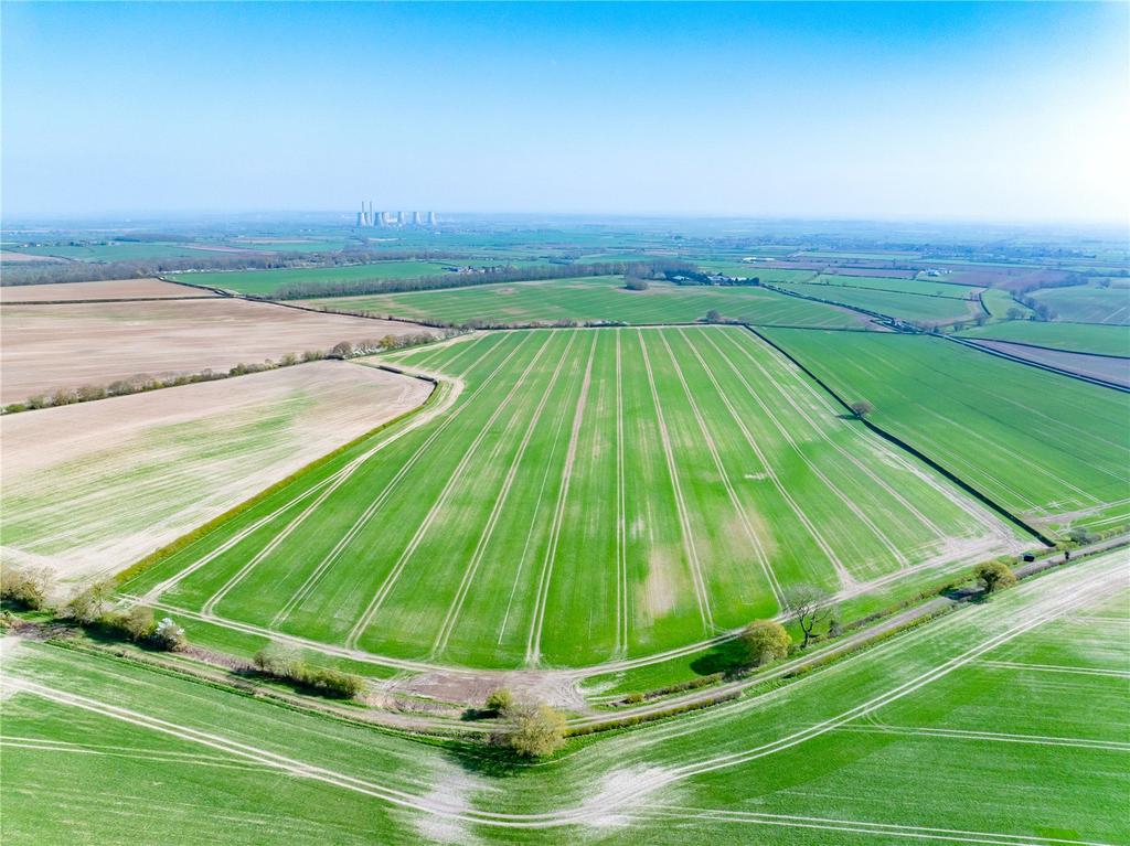 Cowsland Farmland, South Leverton... Land for sale - £2,750,000