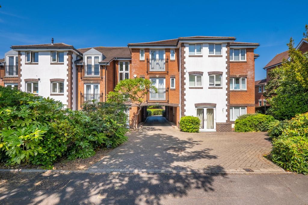 Sackville Road, Sutton SM2 2 bed house for sale - £400,000
