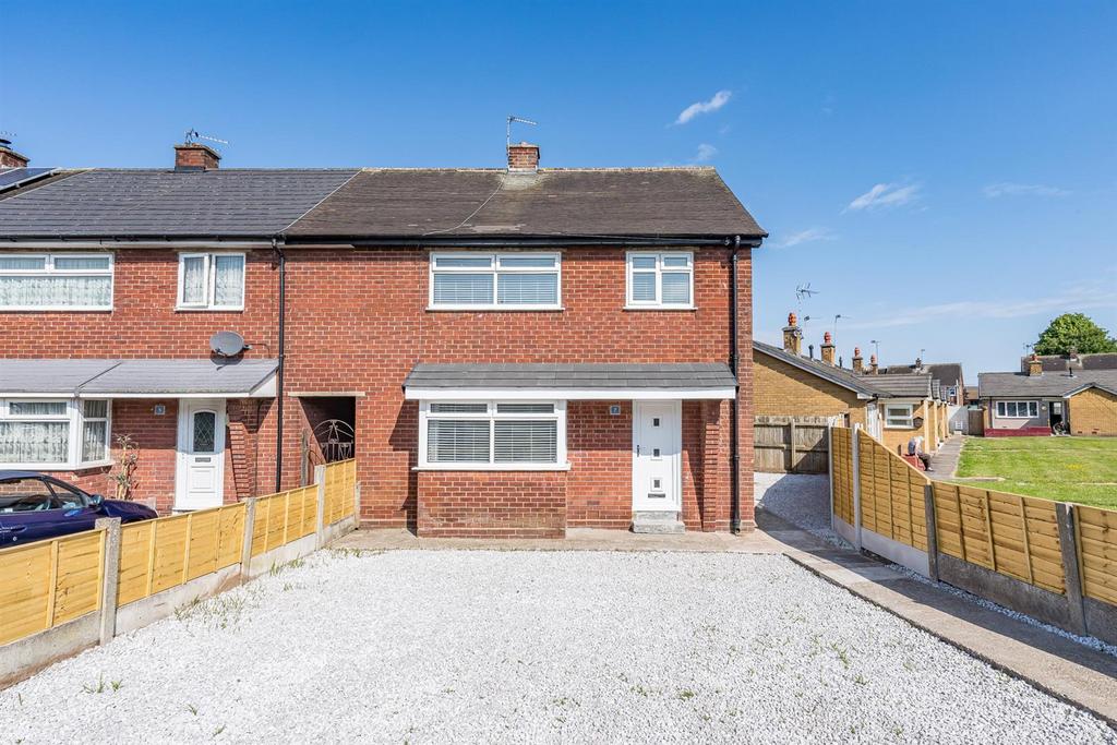Larch Road, Runcorn 3 bed end of terrace house for sale - £175,000