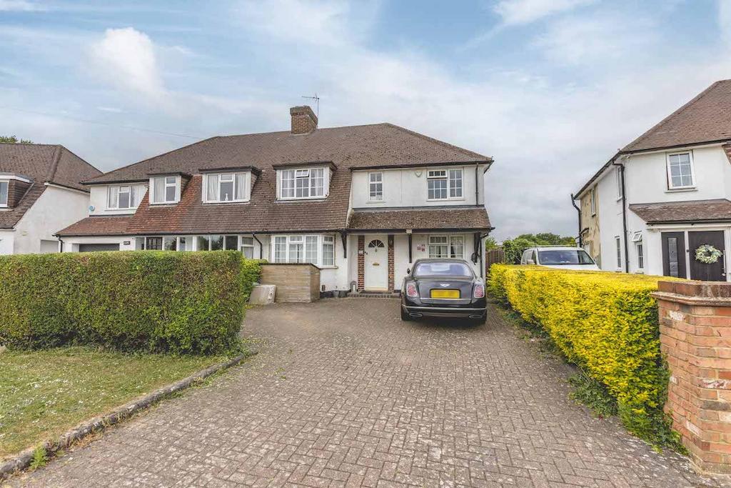 The Parkway, Iver Heath SL0 5 bed semi-detached house for sale - £885,000